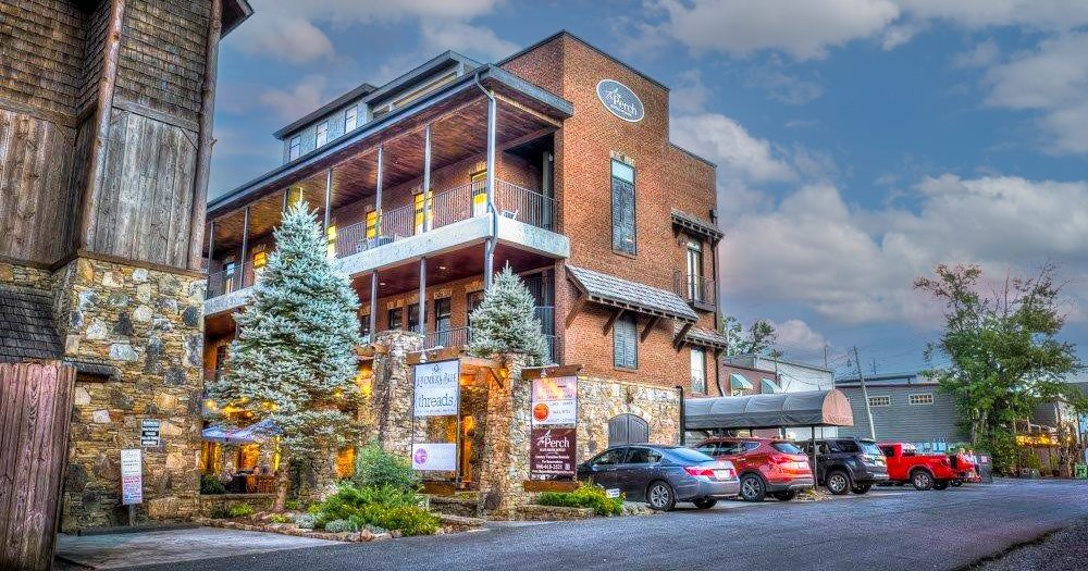 The Perch Suites on Main | Blue Ridge, GA