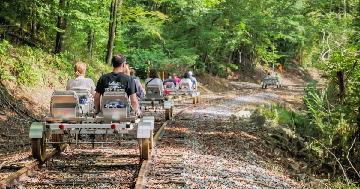 Ultimate Blue Ridge Spring Break Bucket List | Blue Ridge, GA