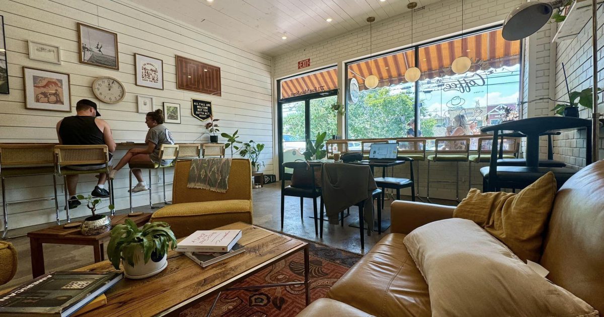 Mountain Mama's Coffee Lounge - Coffee Bar in Blue Ridge, Georgia ...