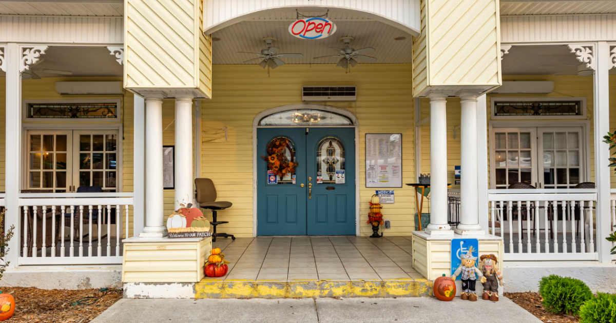 Southern Charm Restaurant | Blue Ridge, GA