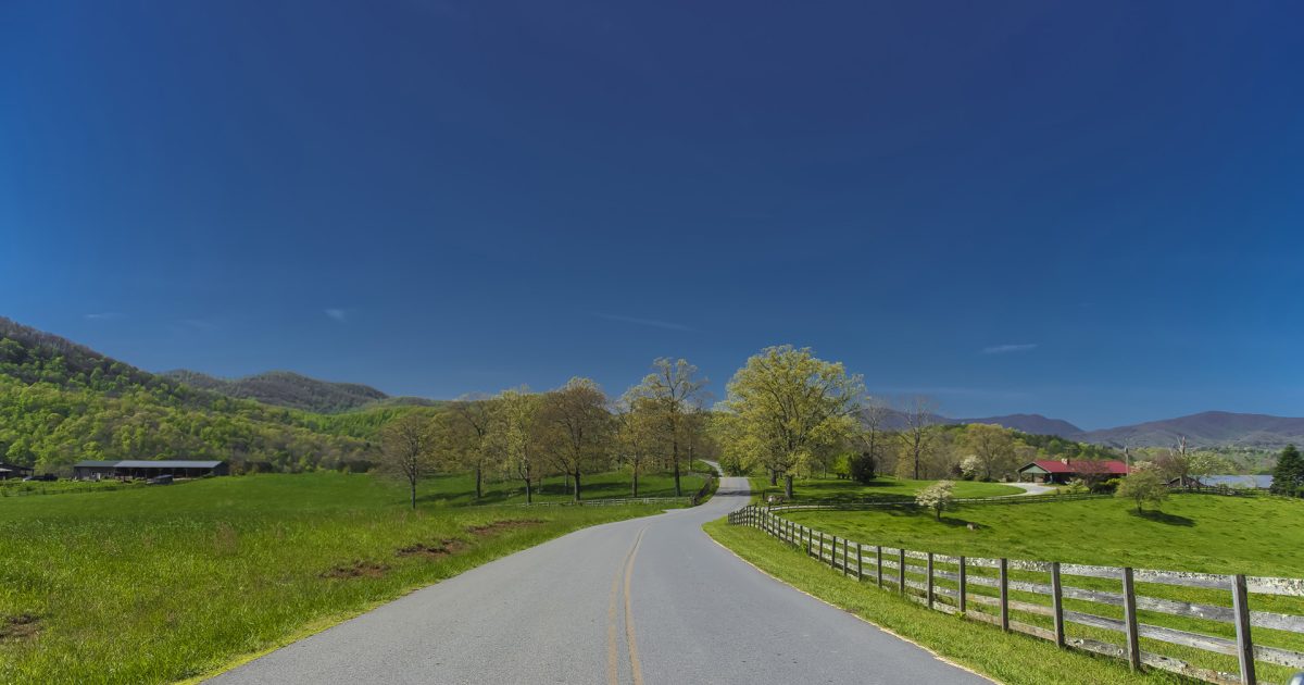 Town & Country | Blue Ridge, GA