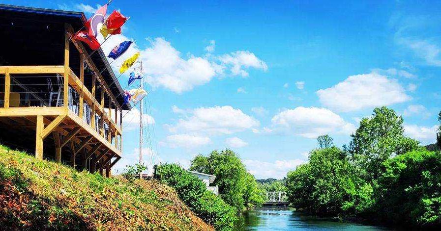 The Waterfront Bar & Restaurant | Blue Ridge, GA